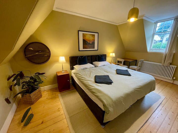 Wedale House, Private En-suite - Innerleithen