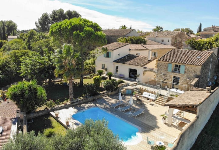 Magnifique Domaine Avec Piscine Et Salle De Jeux - Aimargues