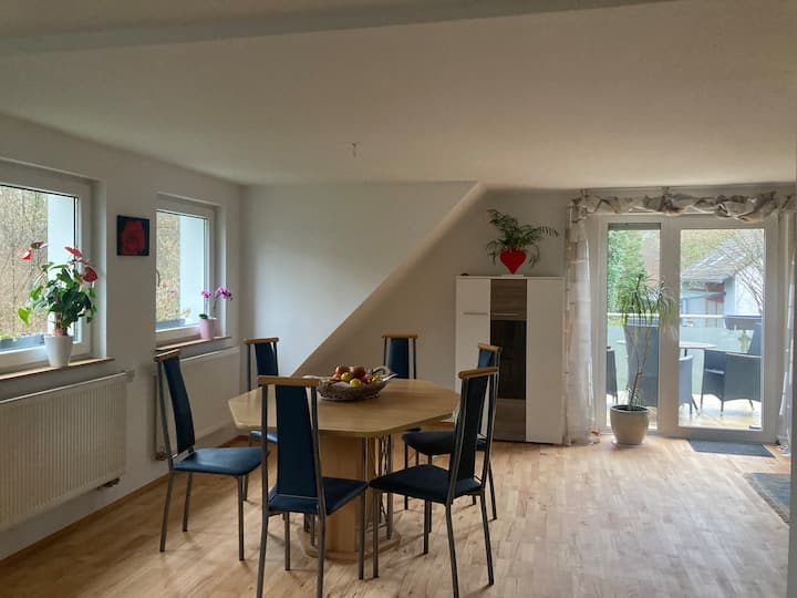 Stylish Temporary Apartment At Königsforst/airport - Colonia