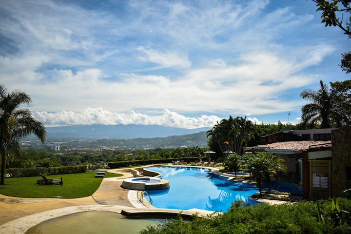 Costa Rica, Apartamento Santa Ana Río Oro 2 Hab - Santa Ana