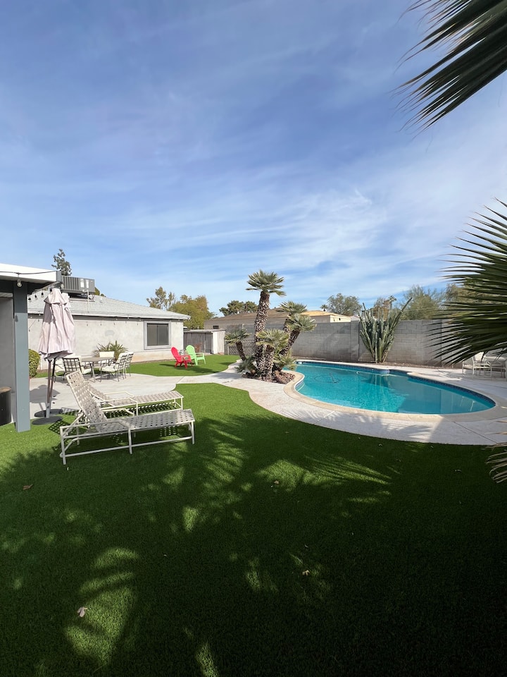 Central Phoenix Bungalow - Phoenix, AZ