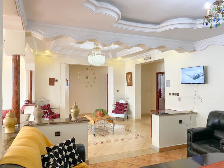 Appartement Spacieux Et Cozy En Centre-ville - Chefchaouen