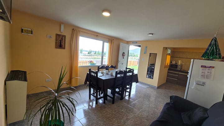 Vista Al Lago - Superior, Parilla, Cochera, Jardin - El Calafate