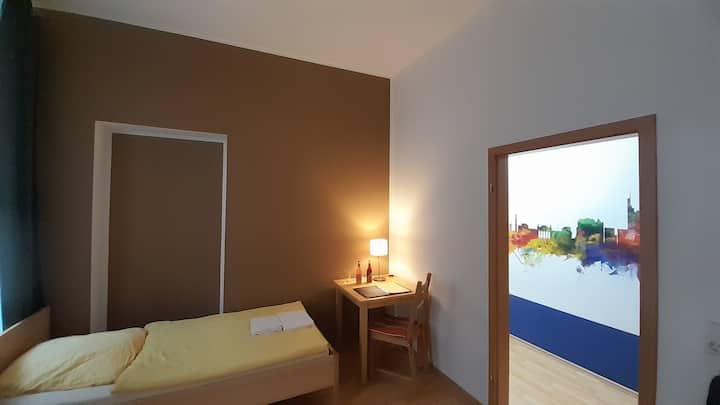 2.2 Schönes Ruhiges Doppelzimmer - Berlin-Kreuzberg