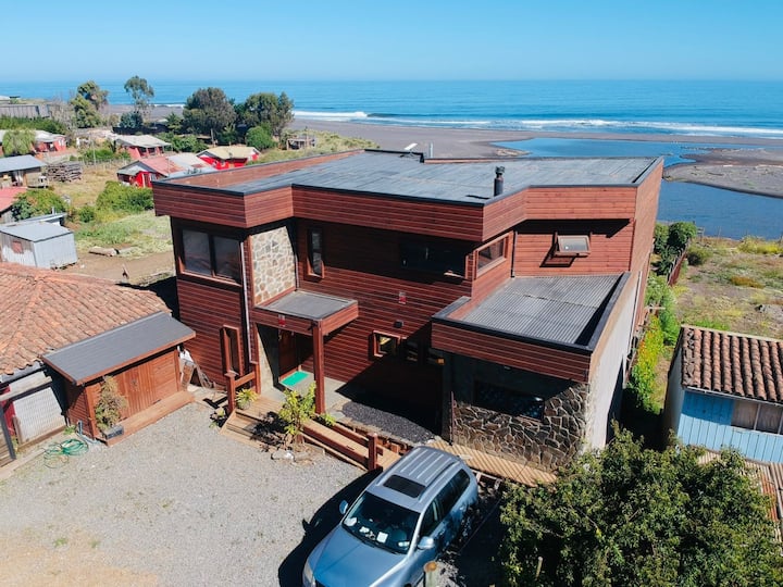 Punta Sirena Lodge - Pelluhue