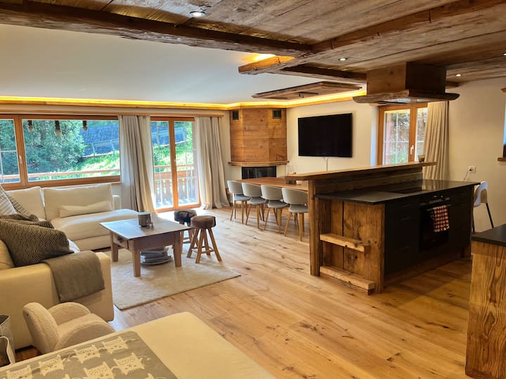 Idyllic Alpine Apartment, Renovated (Wef 2026) - Klosters-Serneus