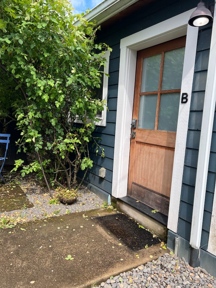 Lulu's Haven - Portland, OR