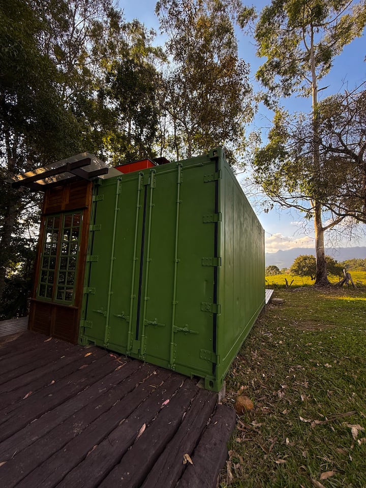 Cabana Container Com Banheiras E Vista P Montanhas - Rio do Sul