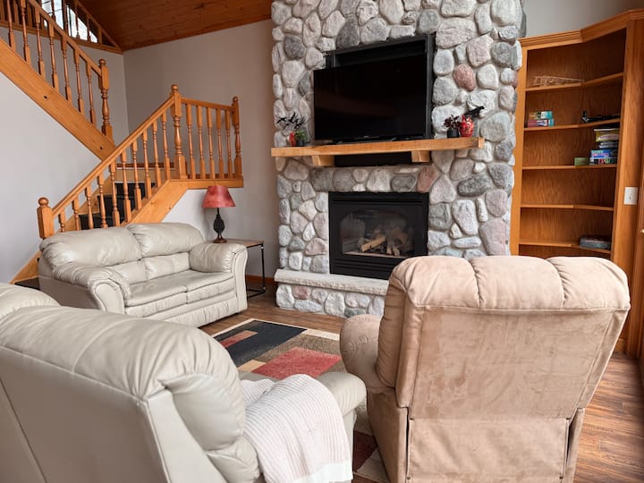 Lakefront Vacation Getaway - Wisconsin