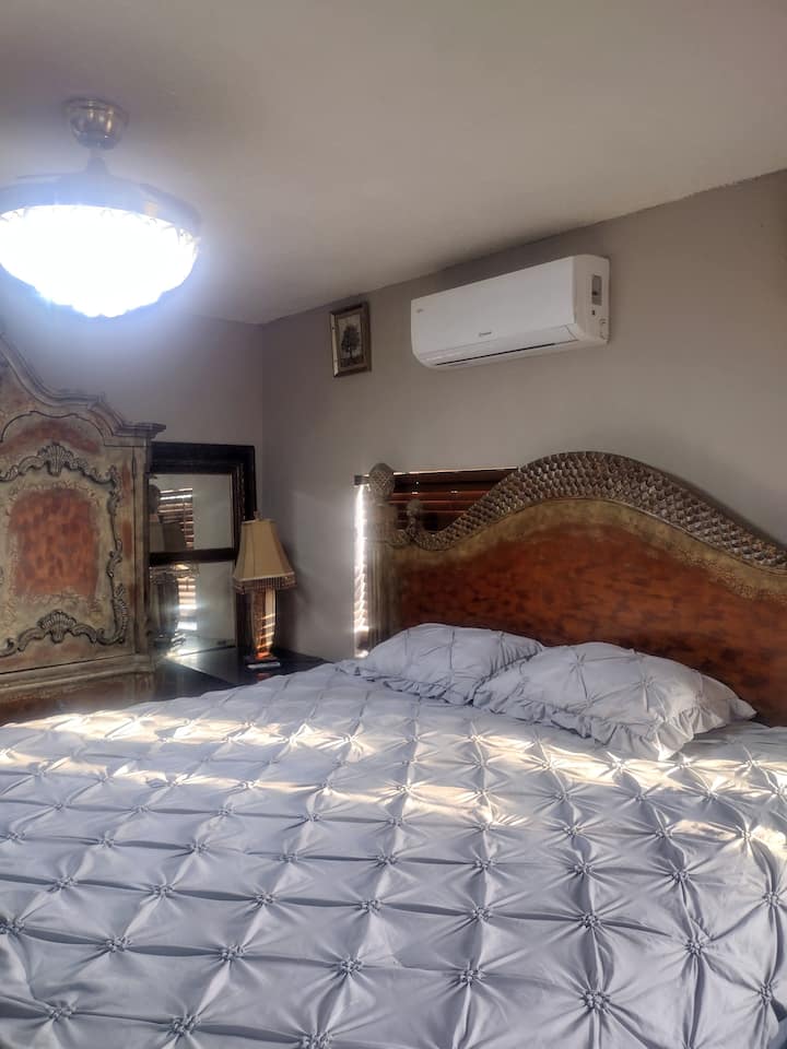 Retreat Living & Peaceful Close The Airport - Orlando International Airport (MCO)