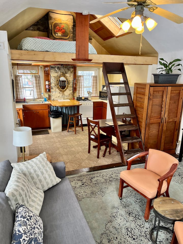 Tiny Guest House - Malvern, PA