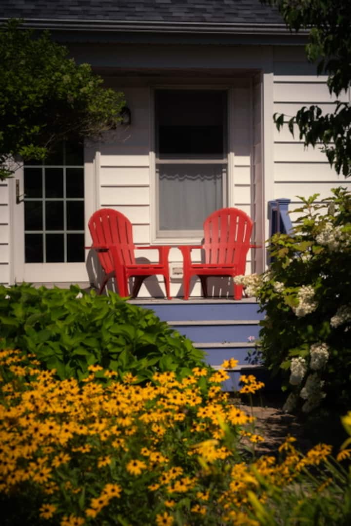 Charming Portland Getaway - Portland, ME