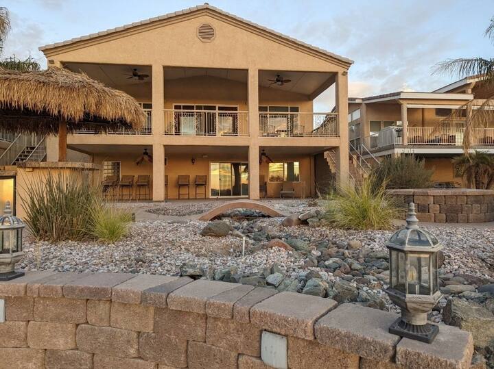 Luxurious River Front Escape In Ehrenberg - Blythe, CA