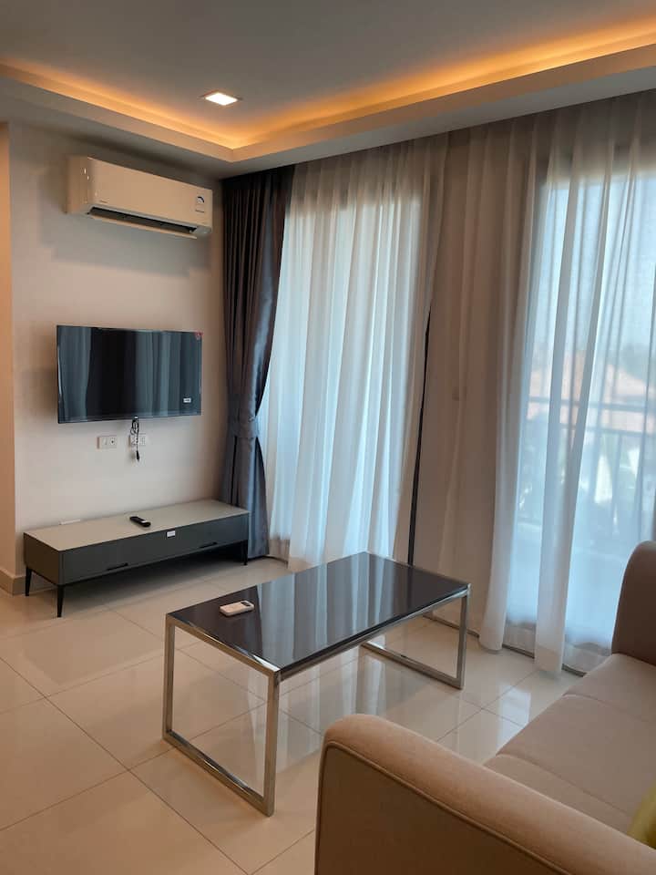 Arcadia芭提雅豪华泳池度假公寓 - Pattaya City