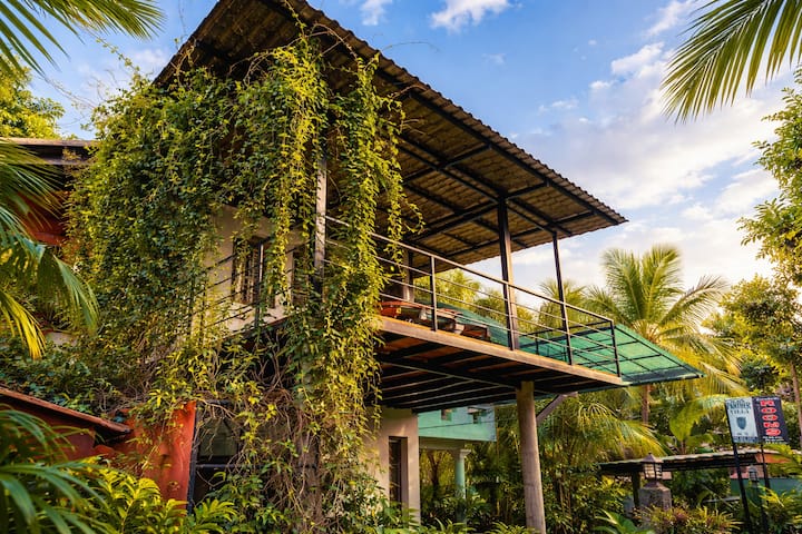 Black Panther 2 Bedroom Villa - Mirissa