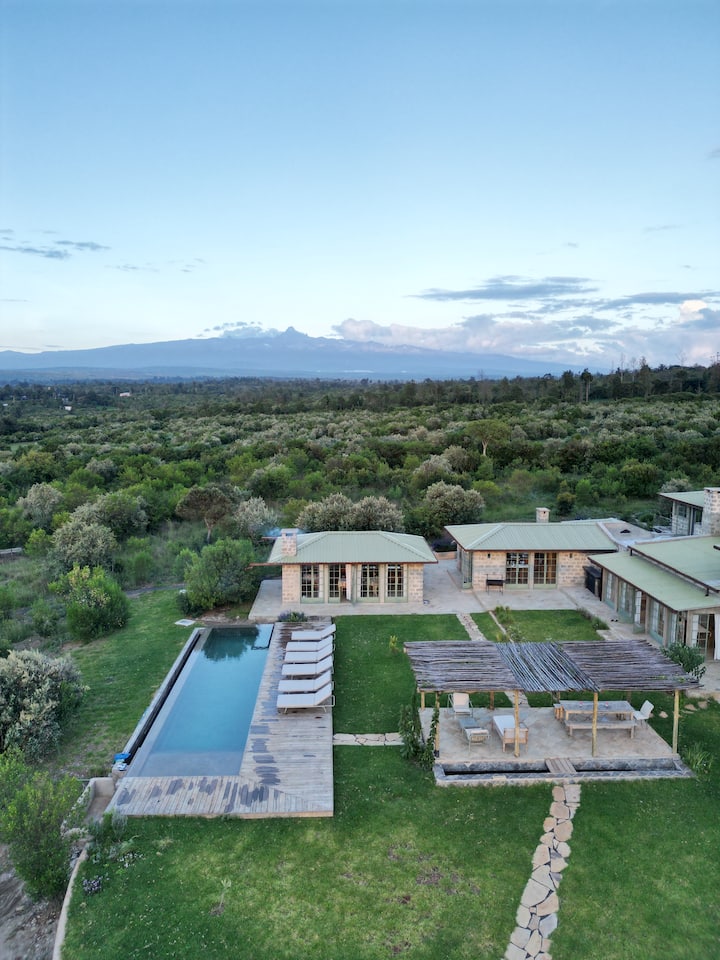 Kilima House - Boutique Villa With Mt Kenya Views - Kenya