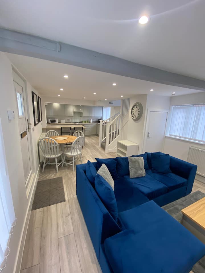 Cosy 6 Guest Retreat - Contractors Welcome - Evesham