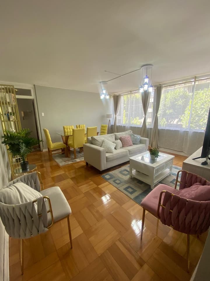 Bello Depto. En Av. Libertad Con 4 Norte Hasta 8p - Valparaíso