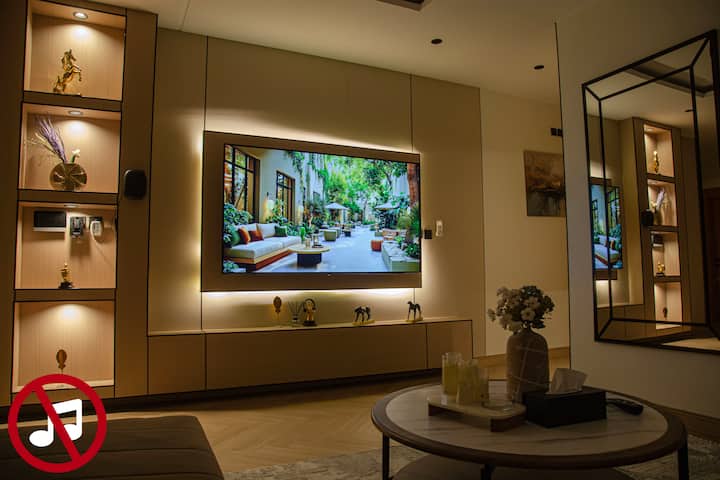 3br & Lounge | Stylish Touch, Smart Entry, 75” Tv - Jeddah