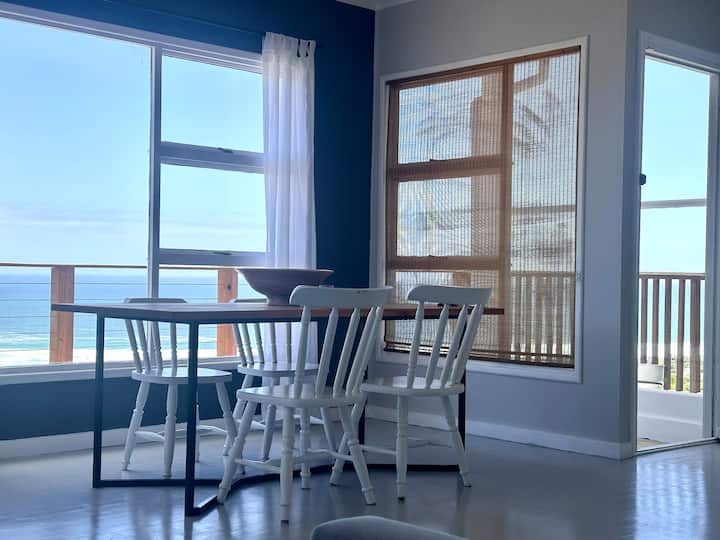 The Hill Top Lodge - Cape Town