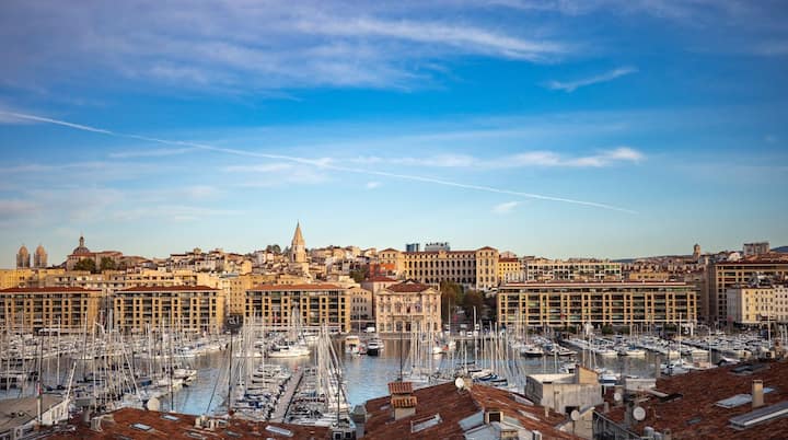 Marseille Vieux Port Calme Vue Unique
Terrasse Box - Marseille