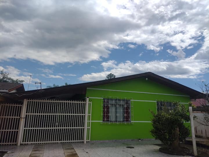 Linda Casa Em Guaratuba - Guaratuba