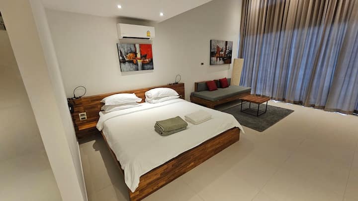 Top Floor Deluxe Room B403 - Koh Samui