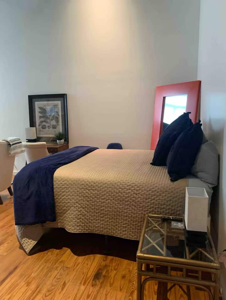Downtown Buchanan Loft #5 - Lafayette