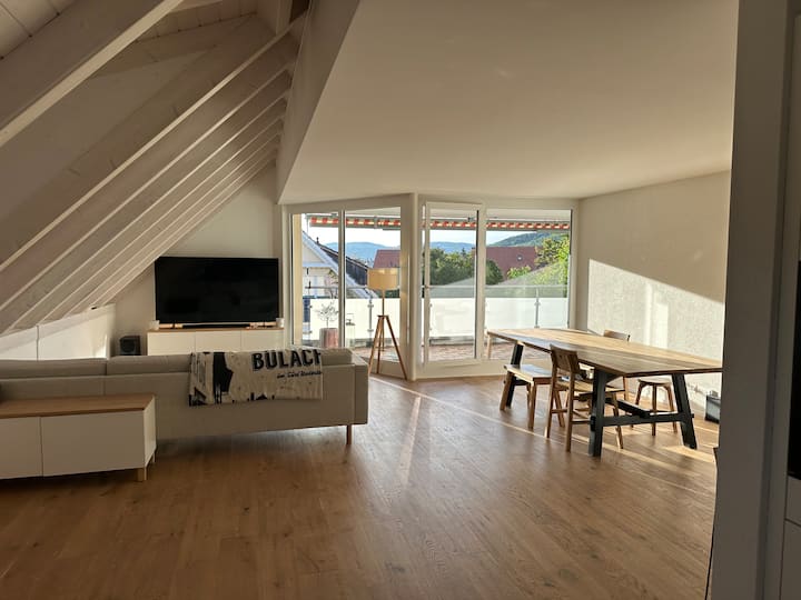 4.5 Zi. Wohnung Ruhig Gelegen. - Hohentengen am Hochrhein