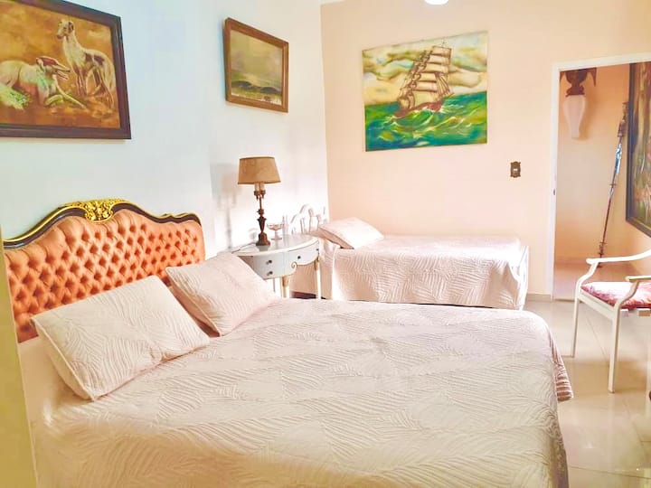 Habitación Triple A 3 Minutos De La Playa - Wifi - Varadero
