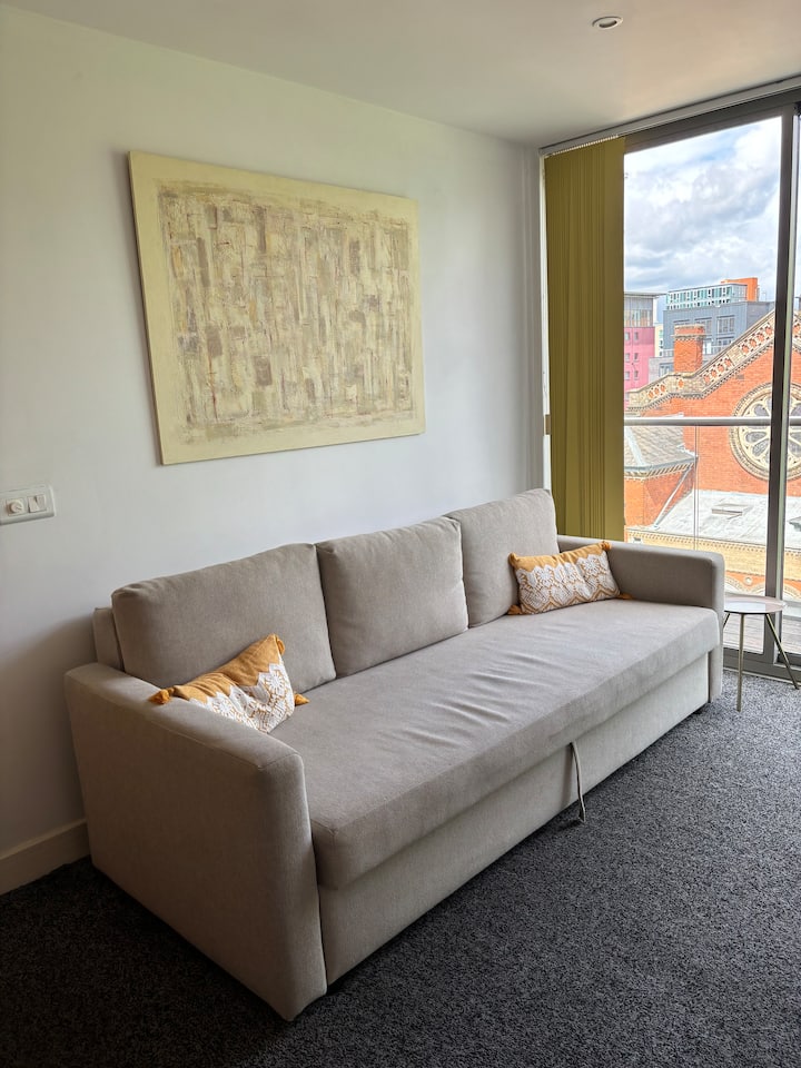 Luna Stays Apartment 37 - Birmingham