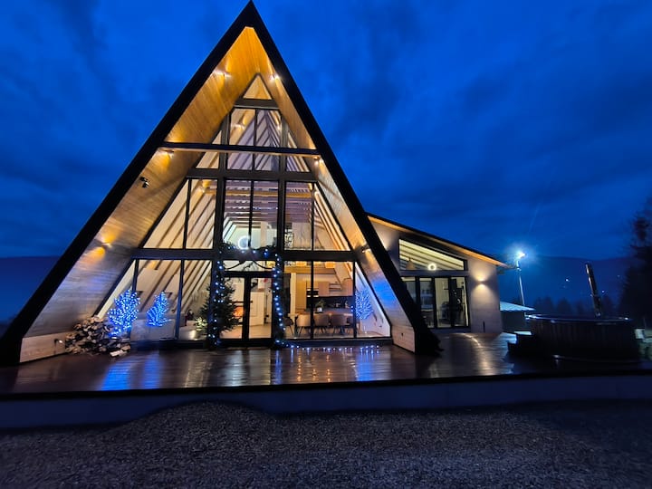 Luxury Chalet Rafenstein With Hot Tub - Roumanie