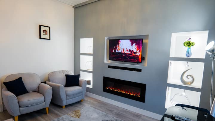 2-bed, Close To City Centre, Free Parking & Wifi - Aberdeen