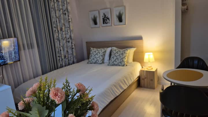 Subway 7line 3min , 8f, 3bedrooms,2restrooms - Seoul