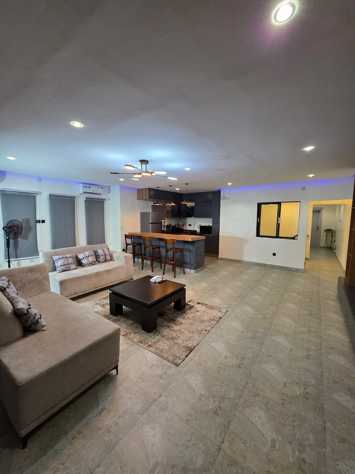 Luxury Stay Ikeja | 24/7 Power - Lagos