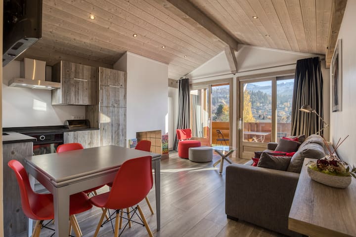 Séjour Lumineux Avec Vue Cimes - Megève