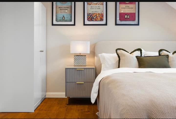 Studio Room- En-suite & Kitchenette Seven Sisters - London