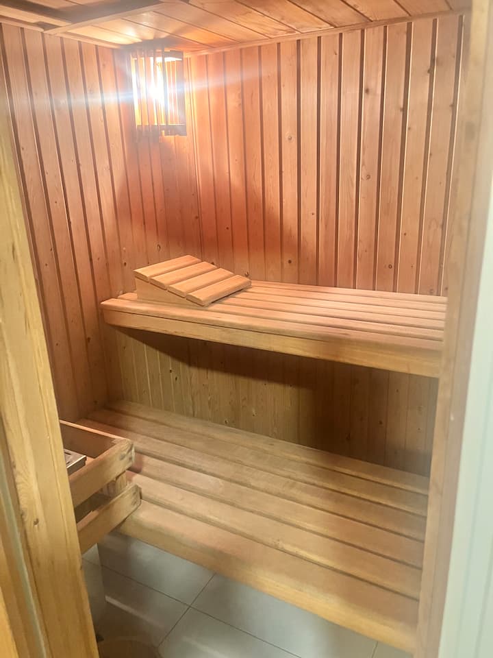 Ontdek Brugge Met De Tandem En Ontspan In De Sauna - Oostkamp
