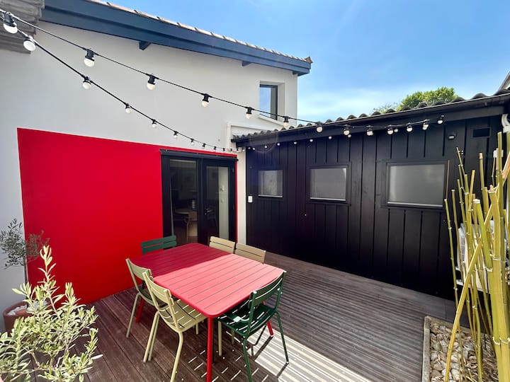 Nid Douillet • Maison Intimiste Avec Parking - Bordeaux