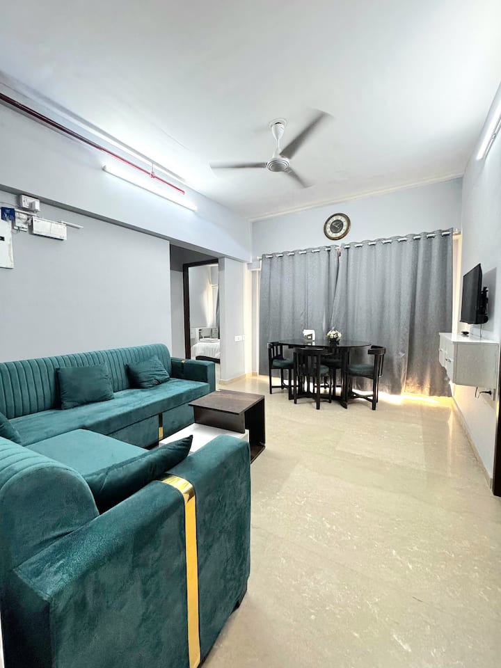Luxury 2bhk Near Oberoi Mall | High Floor| Parking - Mumbai