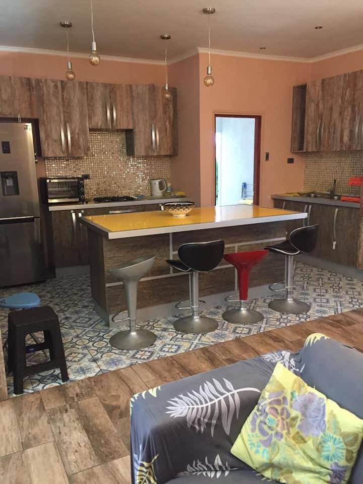 Casa 10 Personas Sector Playa. - La Serena