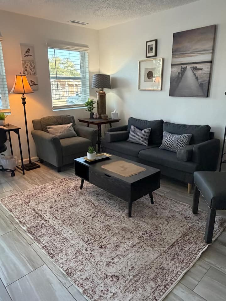 32nd St Park Place Condo/near Hospitals/i44 - Joplin, MO