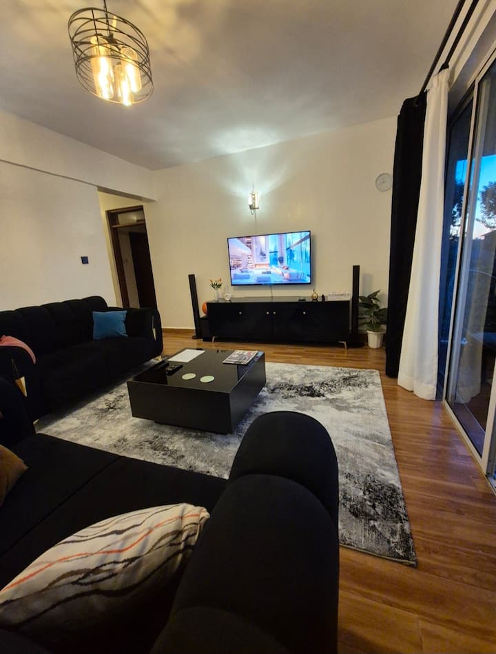 2 Bedroom Rossyln Home Close To Un & Village  Mkt - Nairobi