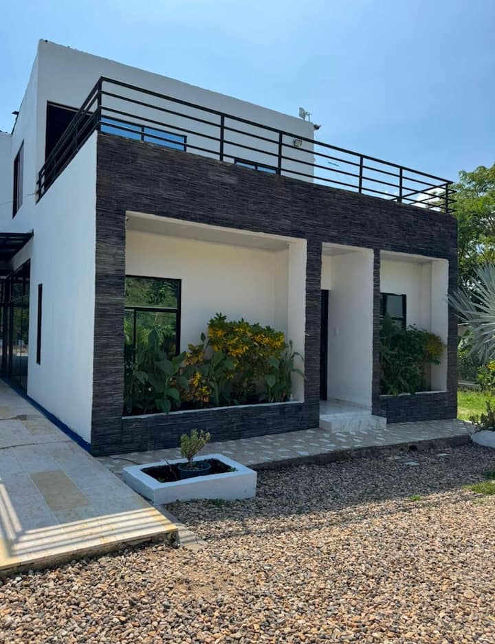 Quinta Privada Leal - Carmen Apicala