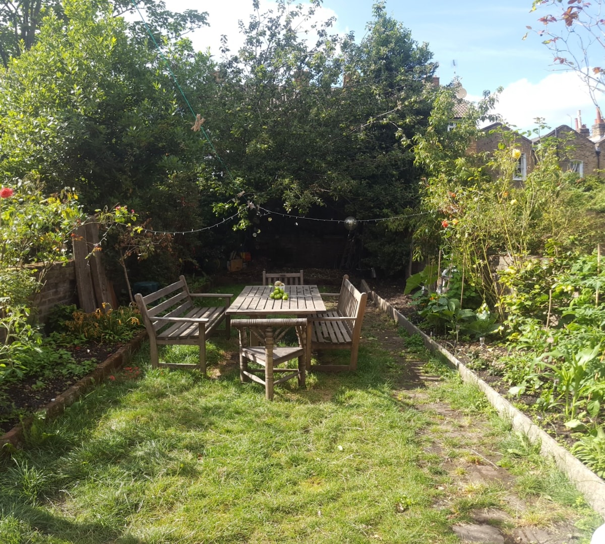 Beautiful Victorian Town House-Long Stay Discount - Houses for Rent in ...