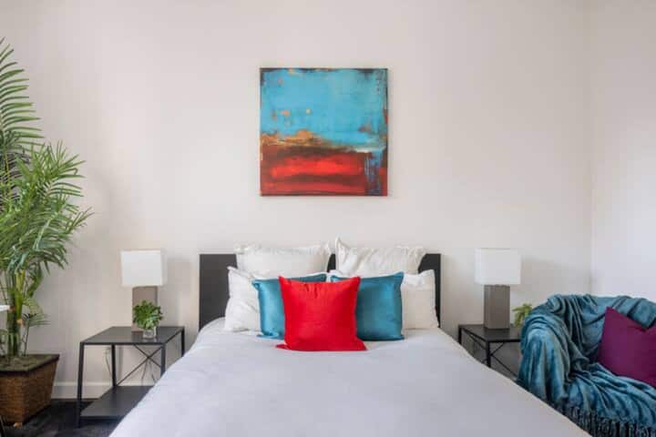 Mastersuite Room Near Downtown - San Francisco, CA