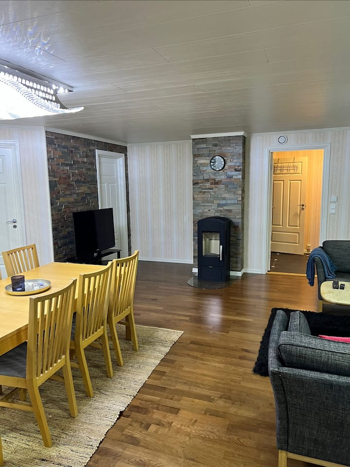 Ihip-praktisk Og Fin Leilighet- 2 Soverom - Mosjøen