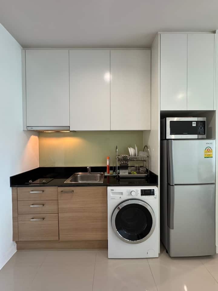 1 Bedroom Condo Good For Long Stay Heart Of Bkk - Bangkok