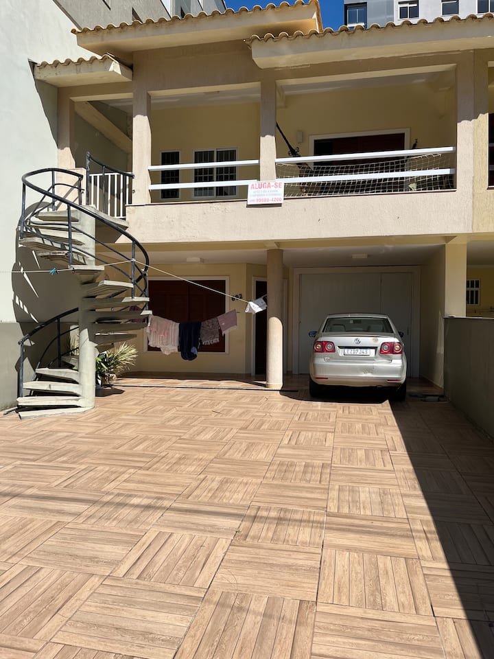 Apto 2 Dorm Casal N 03 Com 1 Ar Cond - Laguna