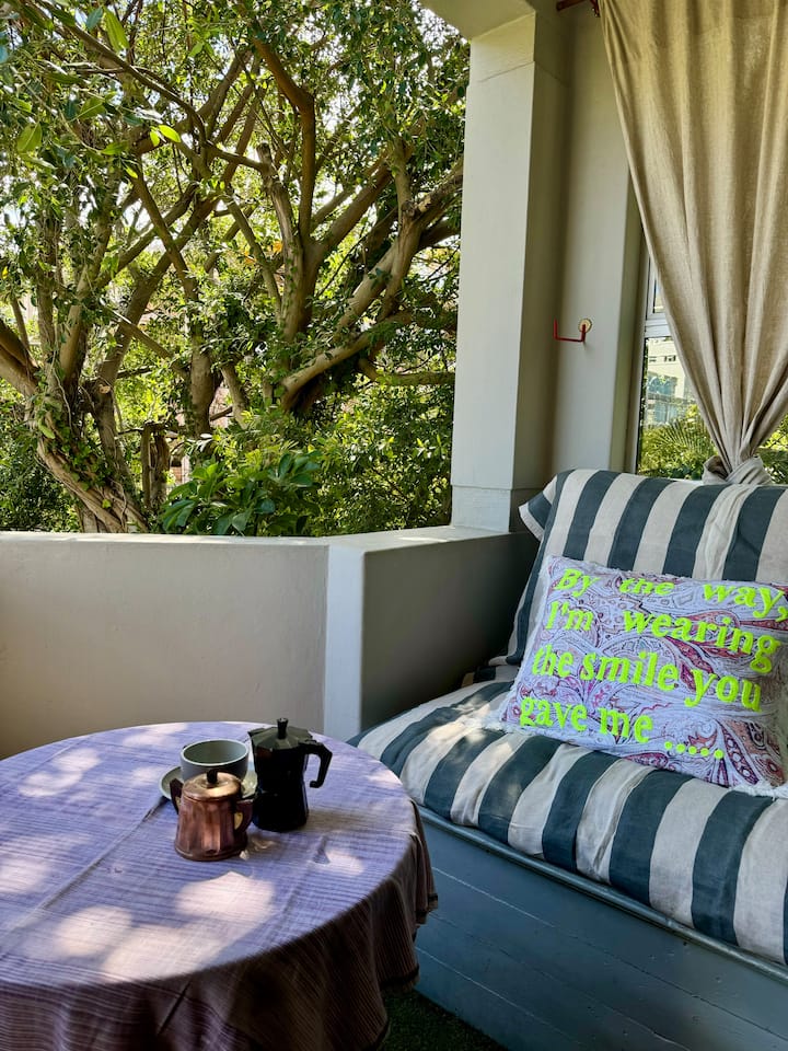 Garden Balcony Apartment | Sea Point - Cape Town